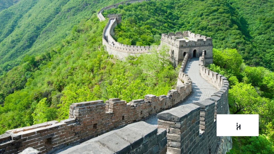 How Long Did It Take to Build the Great Wall of China ...