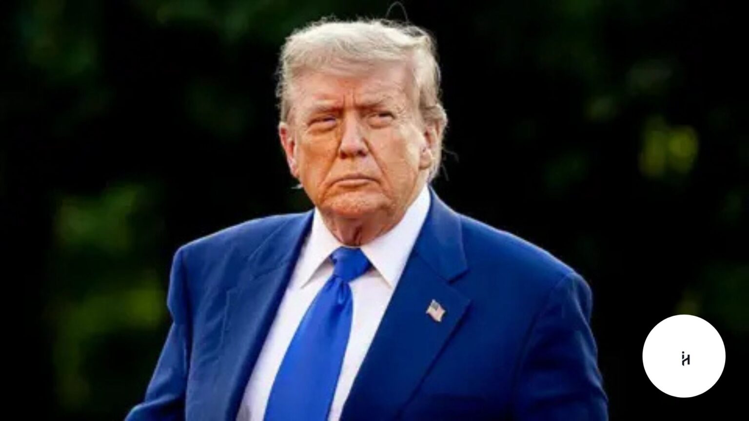 How Tall is Donald Trump? Verified Height Facts Inside ...